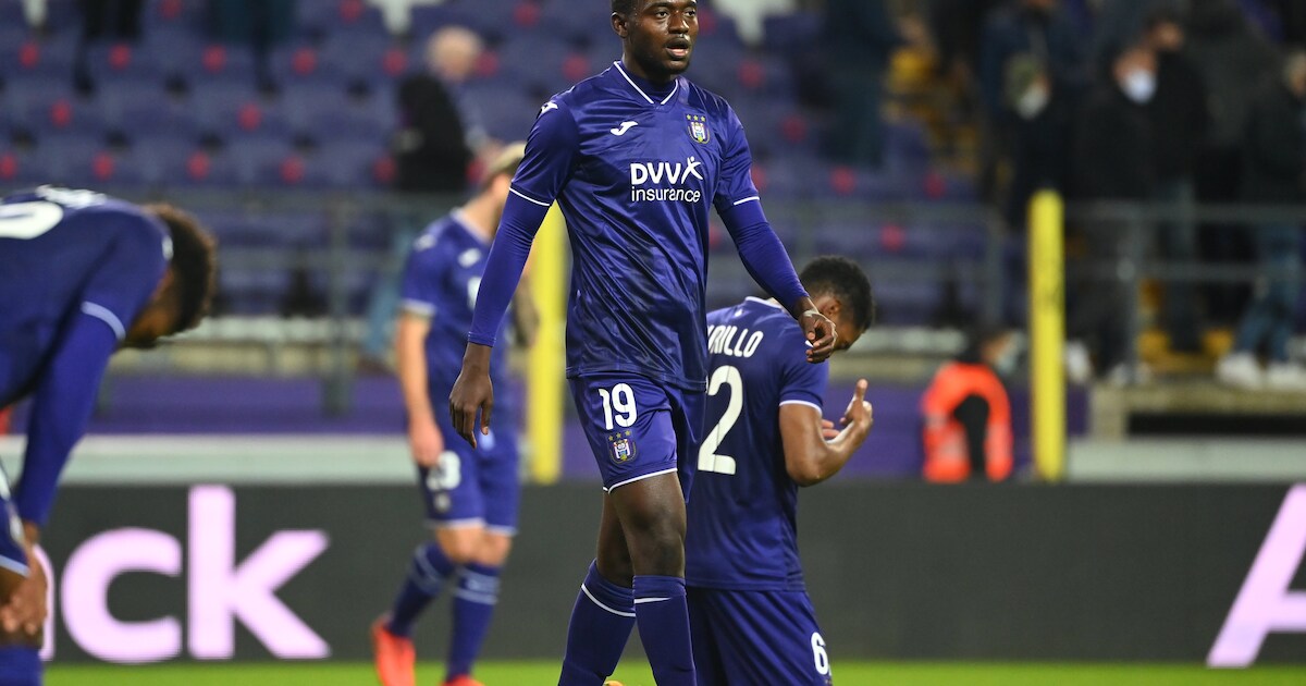 Transfer Talk. “Kopenhagen wil Bundu” - NEC plukt Baeten weg bij Club ...