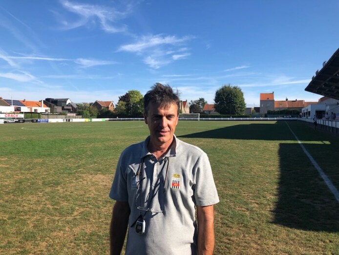 Trainer Philippe Brutsaert (SK Geluwe): “Door hun promotie zit Geluveld ...