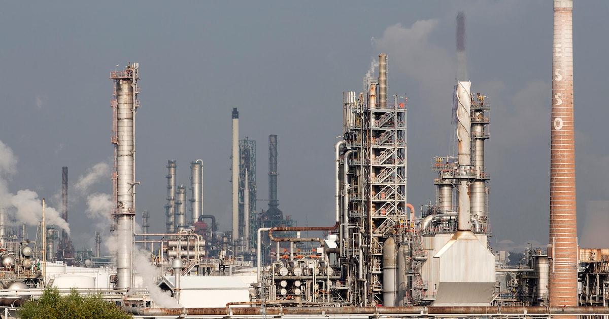 Staking dreigt bij Antwerpse raffinaderij ExxonMobil | Regio | HLN.be