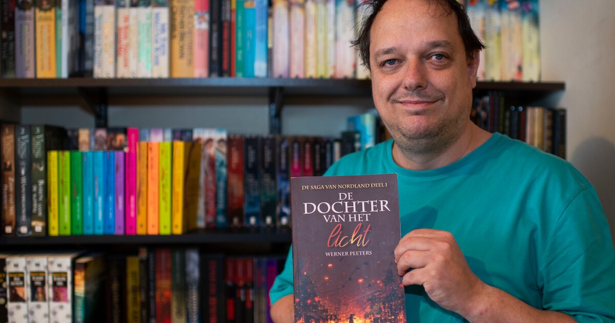 Wiskundeprof brengt tweede fantasyboek uit | Mortsel | HLN.be