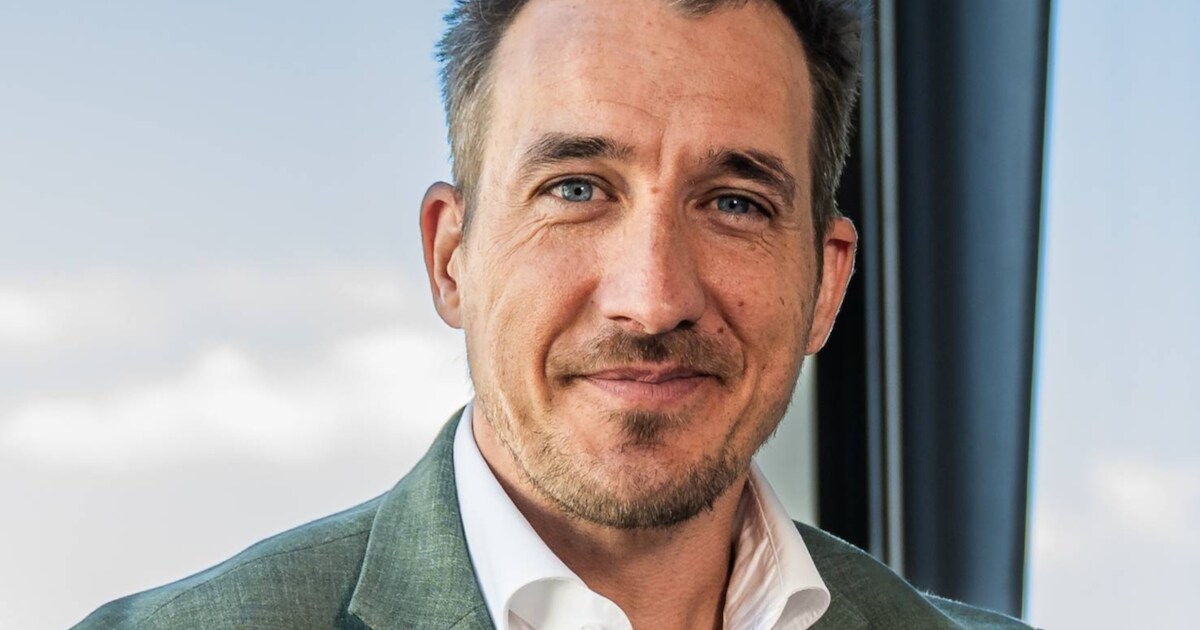 Andy Peelman werkt aan hels tempo om financiële bouwput te dichten ...