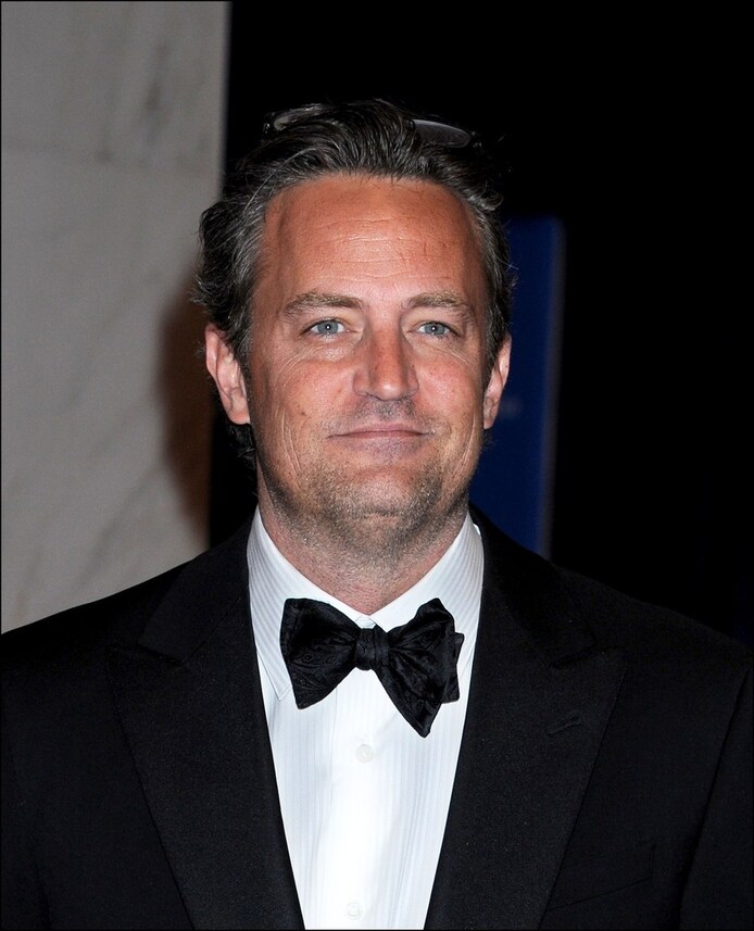 Matthew Perry krijgt prijs voor strijd tegen verslaving | Celebrities ...