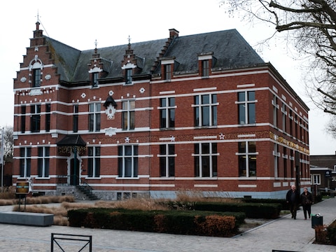 Niel zoekt twee maatschappelijk assistenten | Niel | HLN.be