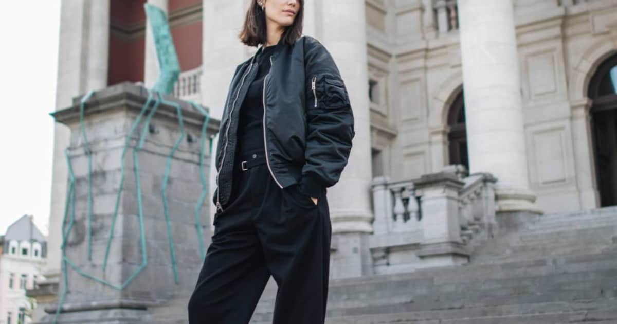 Amelie Lens draait op grote openluchtrave voor KMSKA in Antwerpen deze ...