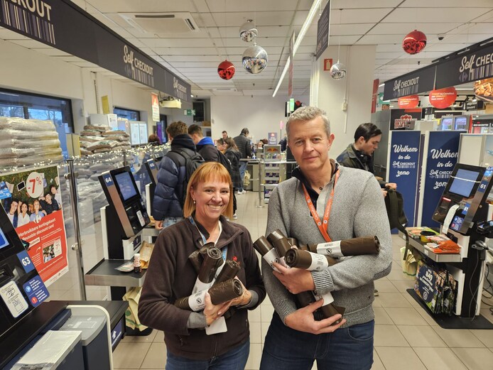 “In plaats van een kerstkalkoen kopen ze rollen bruine vuilniszakken ...