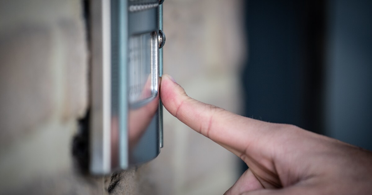 "Zij en haar vriendinnen hadden ‘belletje trek’ gedaan": man riskeert ...
