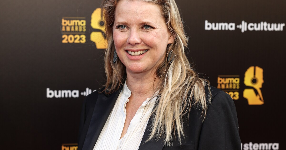 Babette van Veen, ex van Koen Wauters, maakt na 14 jaar comeback in ...