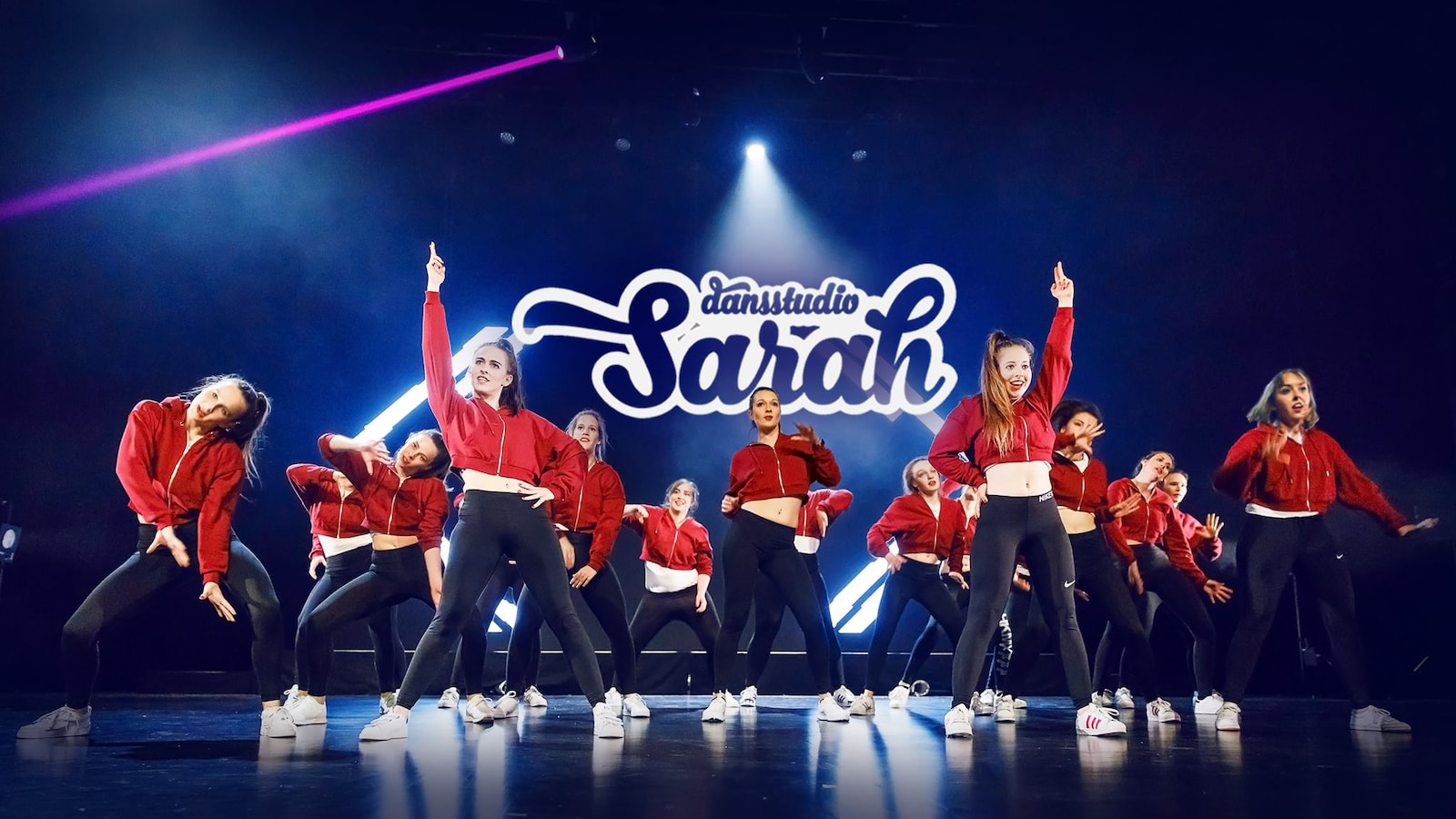 The show must go on(line): deze BV’s geven je gratis online les tijdens de lockdown | Foto | hln.be