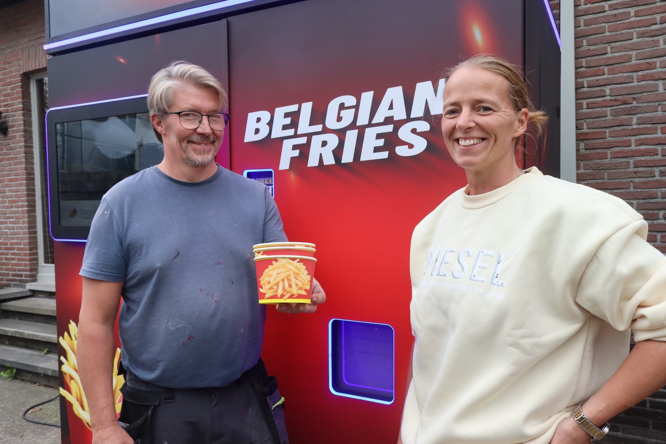 Binnenkort frietjes uit de muur in Sint-Pauwels: “Op elk moment van de ...