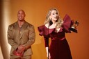 Beyoncé schrijft geschiedenis en Harry Styles wint album van het jaar ...