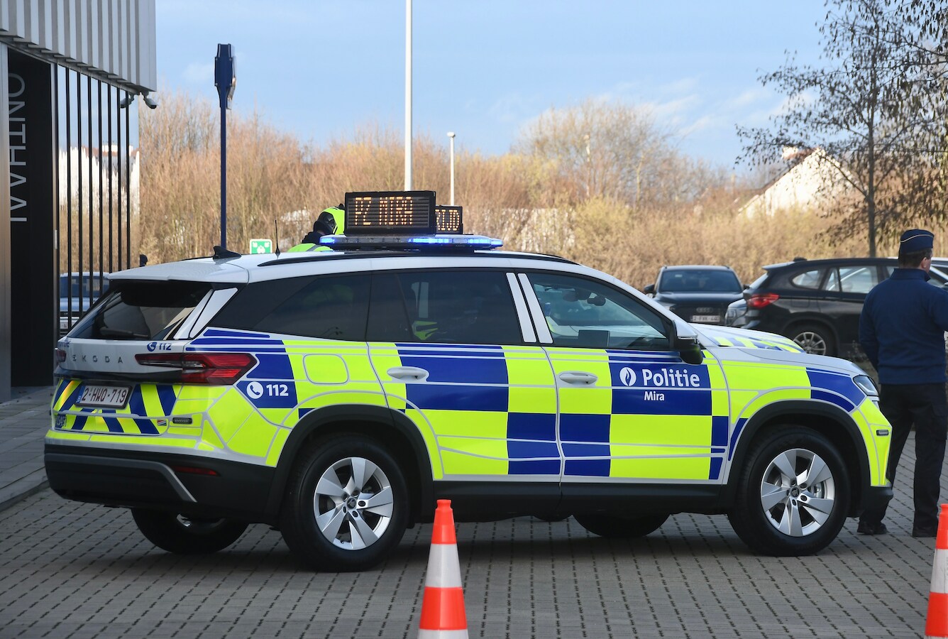 Politiezone Mira pakt uit met nieuwe dienstwagens en eerste ...