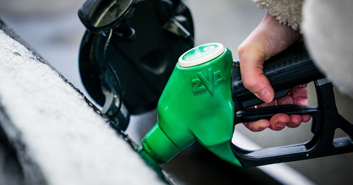 Benzine wordt morgen weer wat goedkoper | Mijn Geld | HLN.be