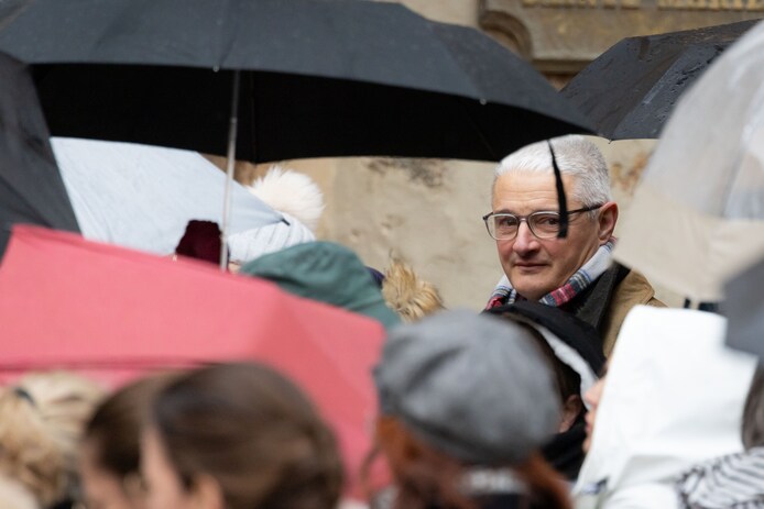 Nu grootouders zijn opgepakt: onze reporter was in het dorpje waar ...