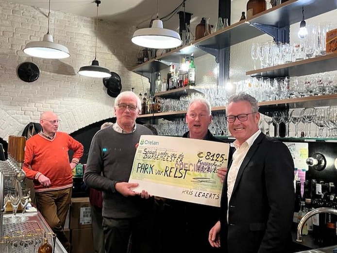 Traditionele Burgemeestersbal zamelt geld in voor zeven Kampenhoutse ...