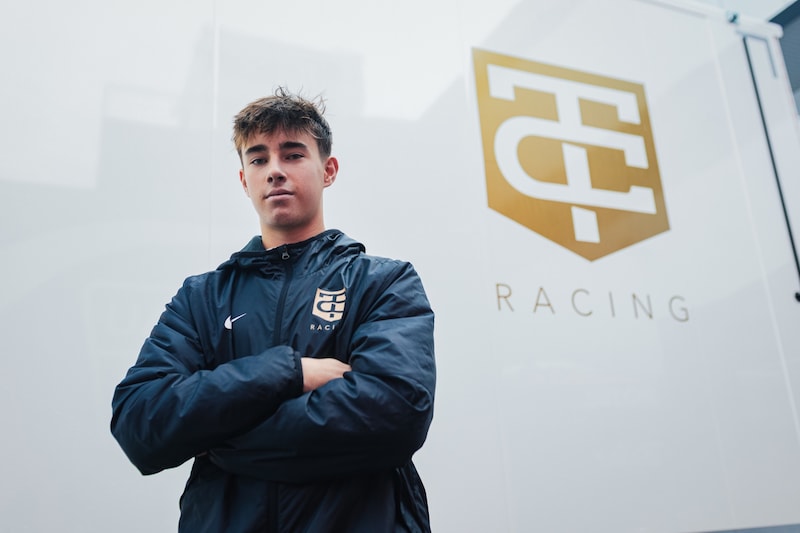 “Ik mag zelfs naar de match van Real vanavond”: 16-jarige Beau Lowette ...