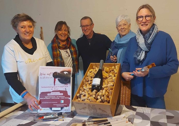 ‘De Wijnschilders' doen hun naam alle eer aan met eerste expo | Mol ...