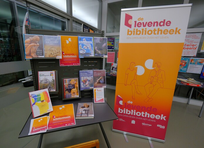 Levende bibliotheek: “Ontmoet de mens achter het verhaal” | Poperinge ...