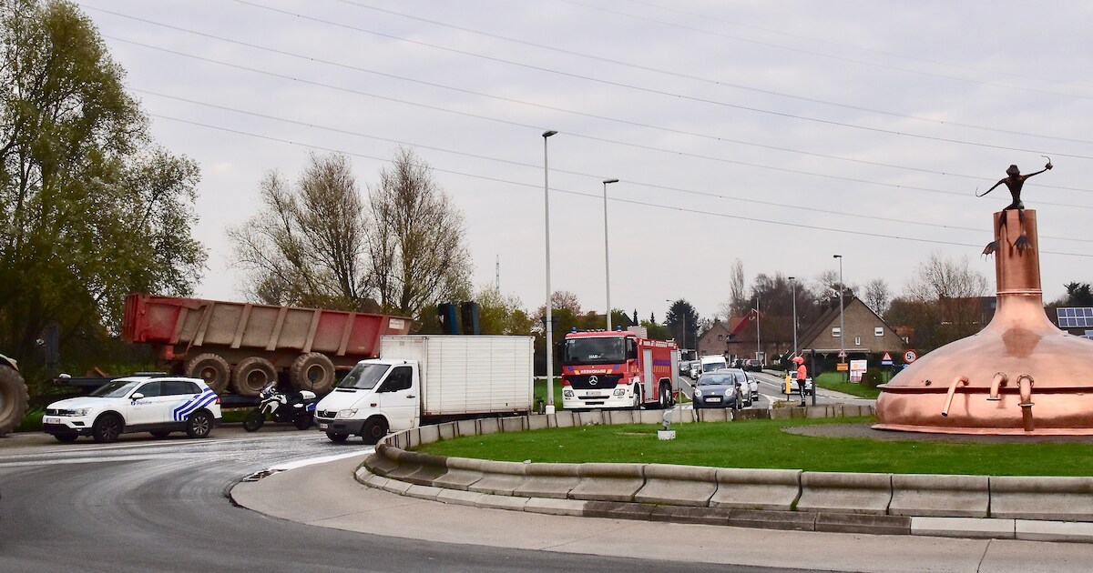 “De politie stond klanten op te wachten bij vertrek aan het café ...
