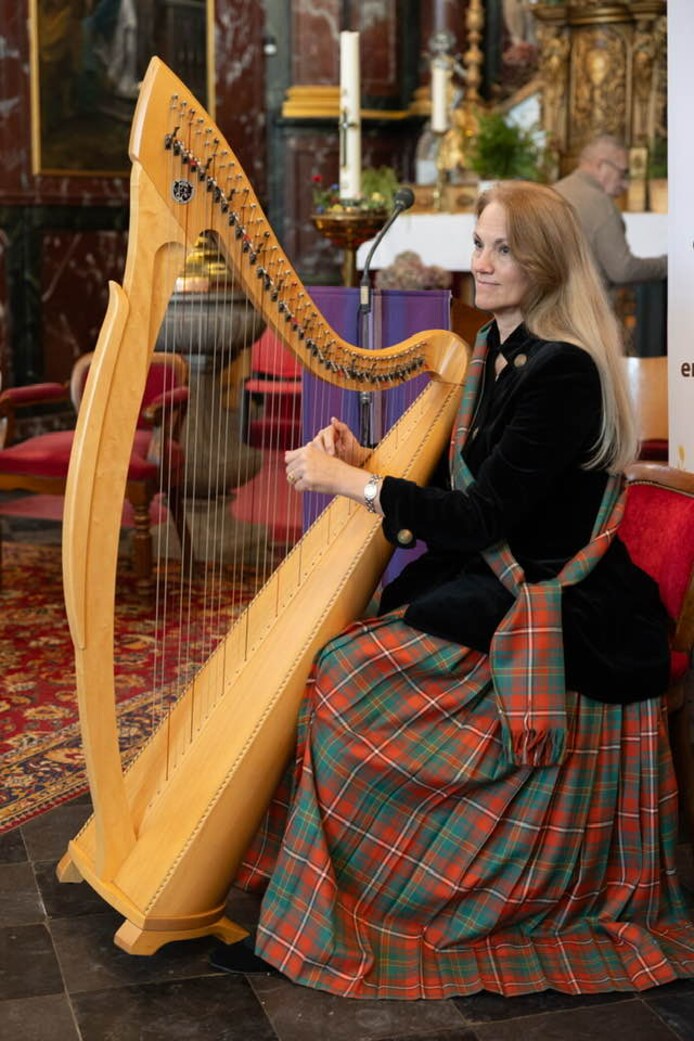 Talbot House brengt ode aan het gerecht haggis tijdens een echte Burns ...