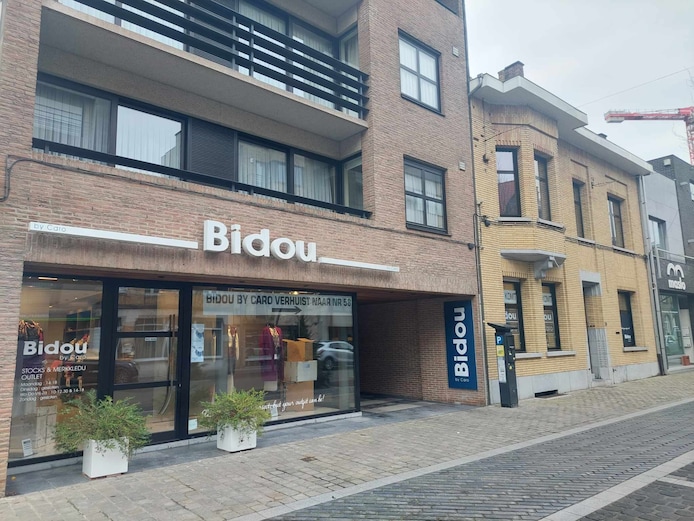 Outletwinkel Bidou by Caro verhuist naar naastgelegen herenhuis: “Al ...