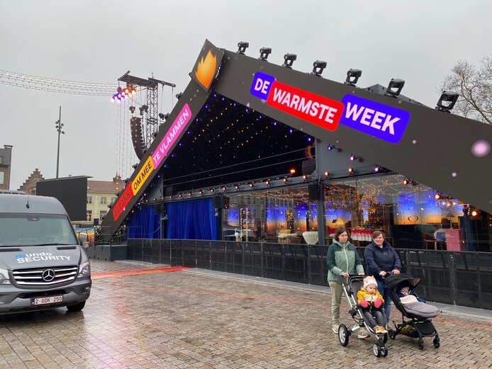 Presentatoren en publiek zijn weg: zo ziet evenementenzone De Warmste ...