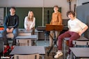 Emiel (17) regisseert ‘De Koopvrouw van Oilsjt’: “Zelfgeschreven versie ...
