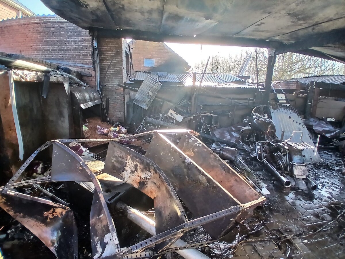 Debbie getuigt over verwoestende brand bij haar ouders in Hasselt: “Een ...