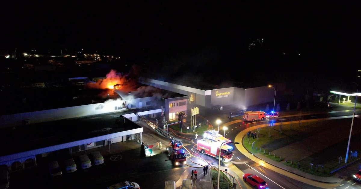 Distributiecentrum van bpost in Brugge blijft maand dicht na zware ...