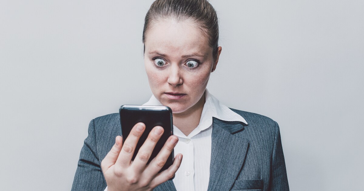 Lach tijdens het bellen, zelfs als het niet oprecht is: maak in 5 ...