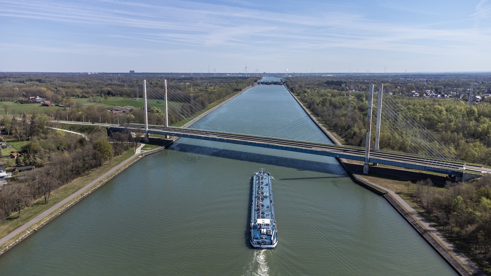 Reed duiker Gino S. opzettelijk met zijn vrouw in kanaal? “Hij ...