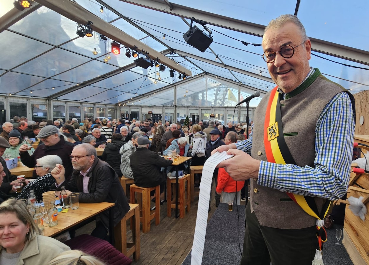 Burgemeester Walter Horemans blikt vooruit op de investeringsplannen ...
