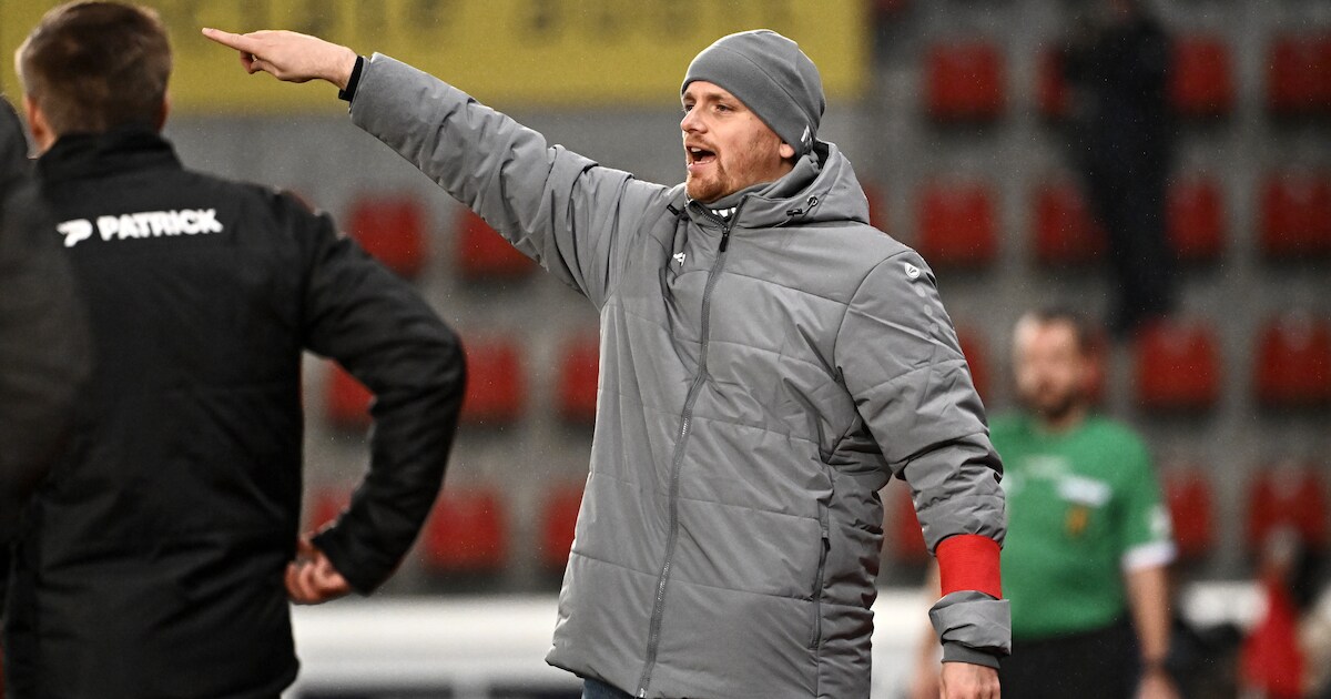 “Op dat vlak ben ik een saaie piet”: SK Beveren-coach Marink Reedijk ...