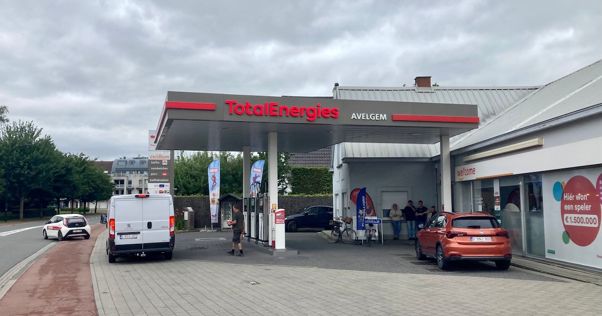 Vrienden samen op beklaagdenbankje na gewapende overval op tankshop en ...