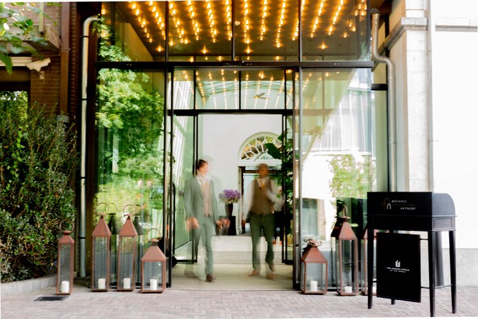 “Antwerpen nog meer op de gastronomische kaart zetten”: luxehotel ...