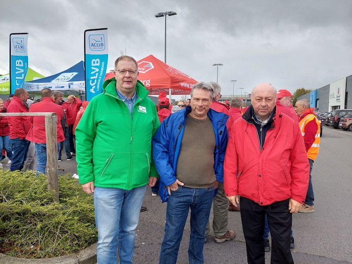 Nationale actiedag: vakbonden delen soep uit en gaan in gesprek met ...