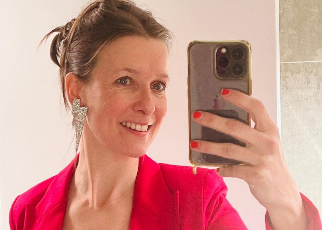 Influencers krijgen nu do’s en don’ts van de overheid. “Fijn. Ik moest de Zelfmoordlijn al om ...