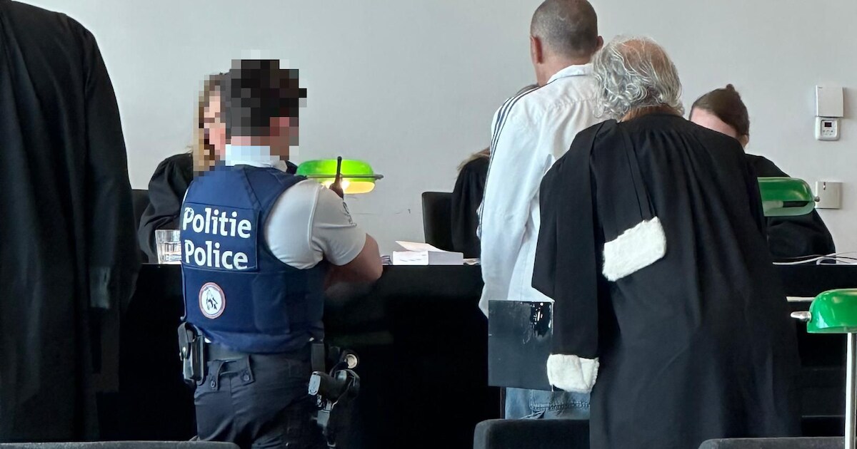 Geïnterneerde gijzelt personeelslid psychiatrisch centrum in Gent en krijgt wat hij vroeg: een ...