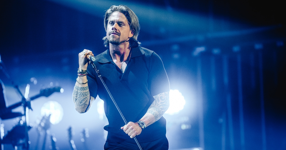 Brullen we binnenkort terug mee met ‘Leef’? “André Hazes plant in het ...