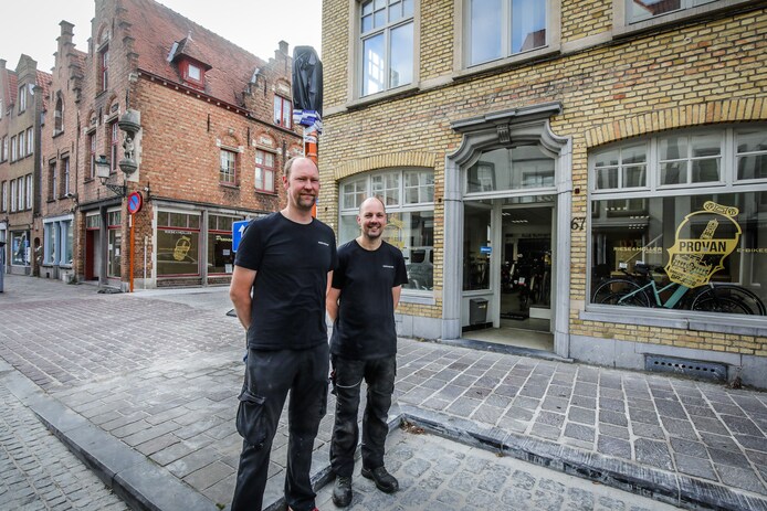 “Ja, we hebben getwijfeld of we na 118 jaar in de Smedenstraat zouden ...