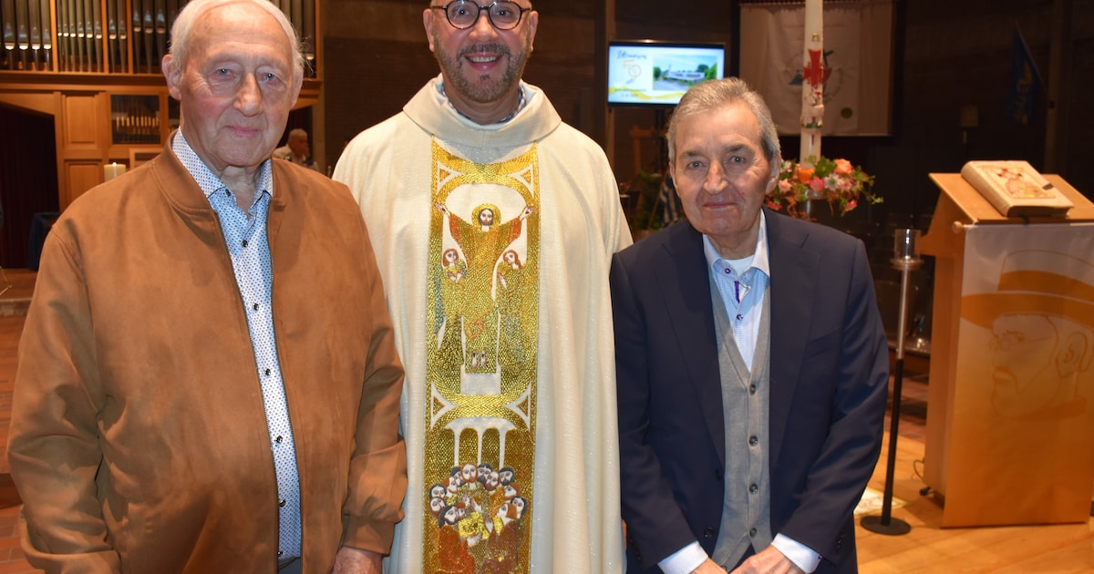 50 jaar St. Servaas: Swingen en zingen in de kerk | Lanaken | HLN.be