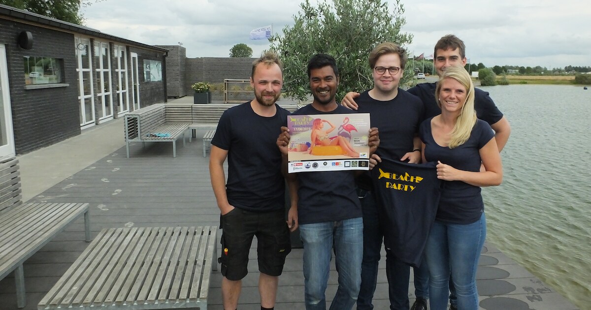 Na zes jaar opnieuw Beach Party aan de surfput | Deinze | HLN.be