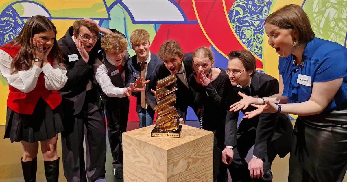 Student Laura wint ‘De Campus Cup’ met VUB-team Journalistiek: “Kennis ...