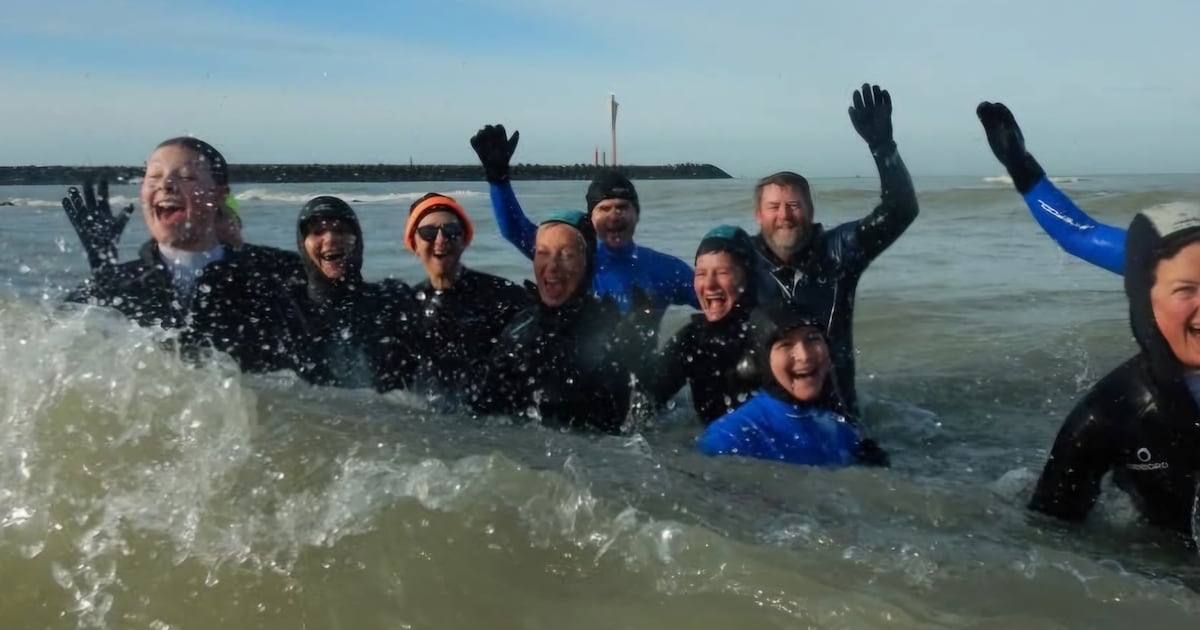 Geen sprongen, wel veel enthousiasme: Big Jump en watersportdag in ...