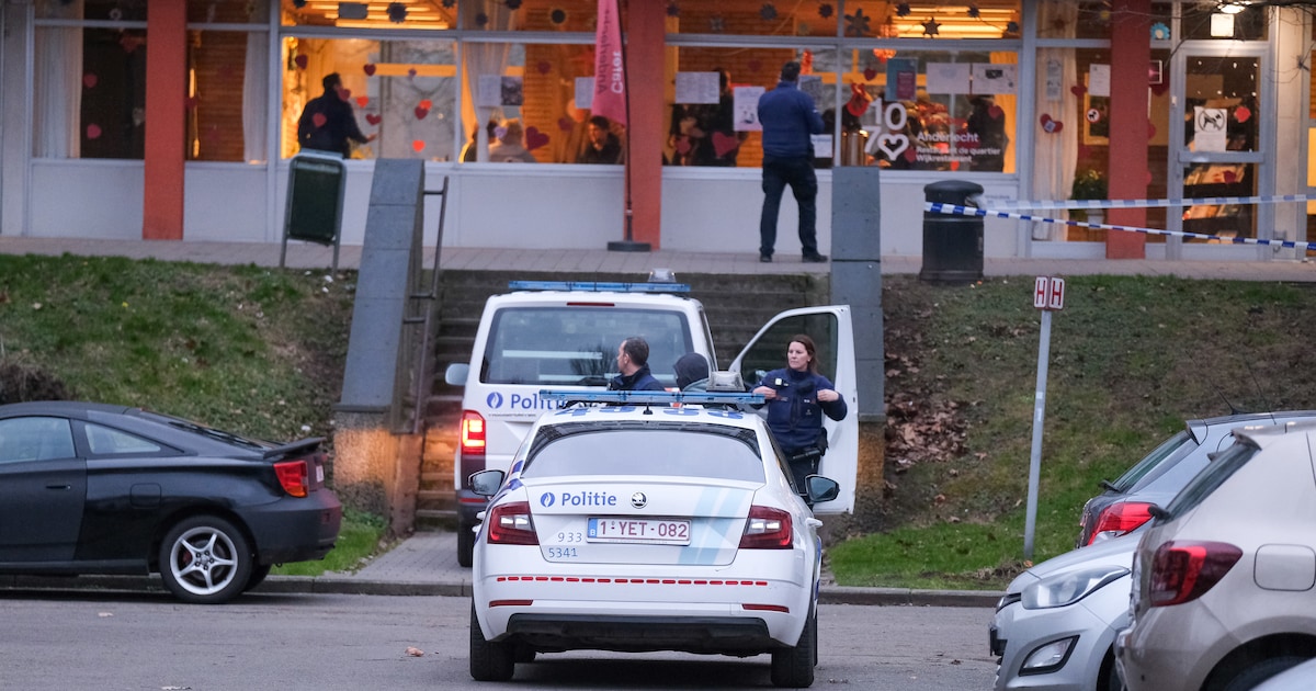 Zes arrestaties in Brussel en partner van bendeleider opgepakt in ...