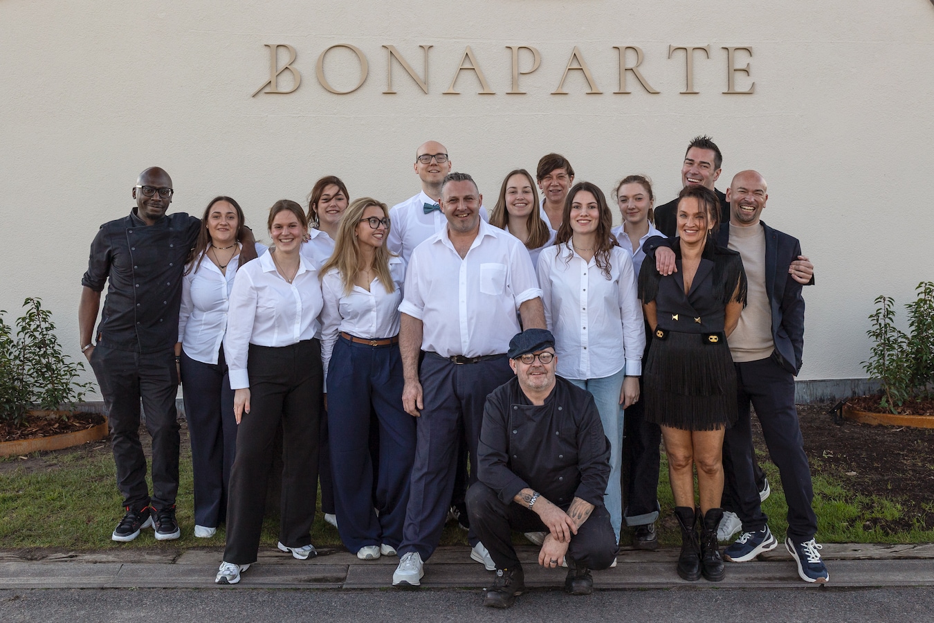 Brasserie Bonaparte in Eke heropent met extra vrouwelijke touch: “Hier ...
