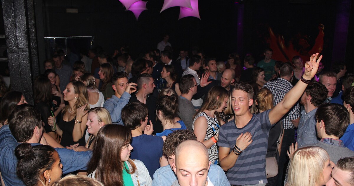 Club Elegance opent met succes | Lokeren | HLN.be