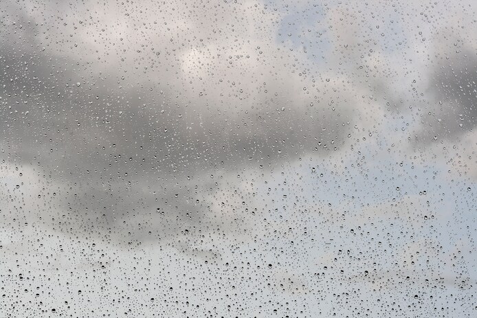 WEERBERICHT. Vanochtend lichte regen en bewolking in Aalst | Aalst | hln.be