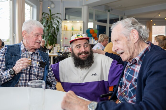 Bockie De Repper kijkt in rusthuis angst voor de dood recht in de ogen ...