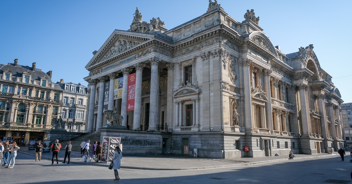 Nieuwe Historia Bruxellæ-nummers belichten Beursgebouw en Bruxella 1238 ...