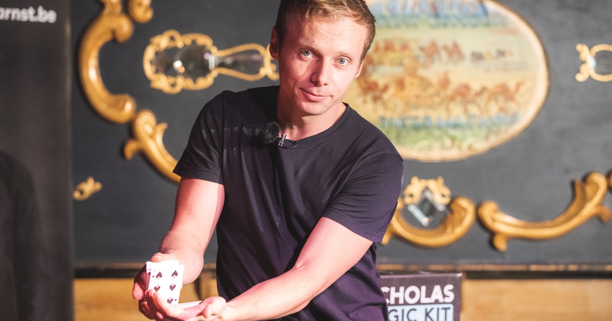 Goochelaar Nicholas met namiddagvoorstelling in De Brouckère | Torhout ...